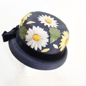 Vintage | Accessories | Vintage Blue With Daisies Womens Capulet Hat Xs ...